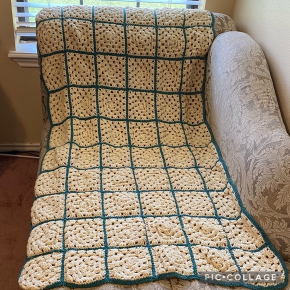 Bedding | Crocheted Tight Knit Rectangle Blanket | Poshmark